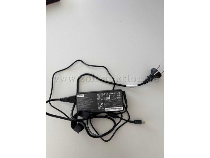 Zoll-Auktion - 50 ThinkPad Universal Thunderbolt 4 Dock (ID 964016)